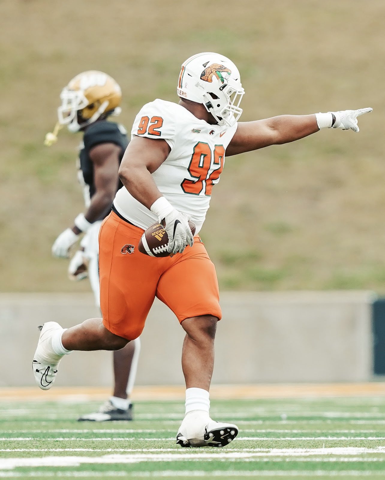 Interview with Gentle Hunt Defensive Lineman for FAMU Football – Life ...